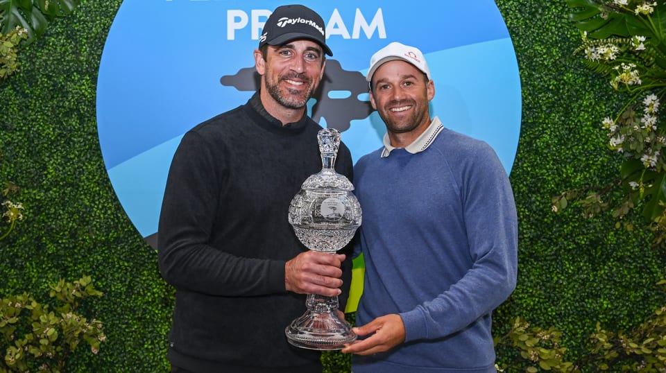 Aaron Rodgers and Ben Silverman win pro-am at Pebble Beach | Flipboard Aaron Rodgers and Ben Silverman win pro-am at Pebble Beach | Flipboard
